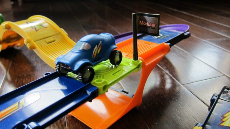 Design your track with Modular Toys - My Family Stuff