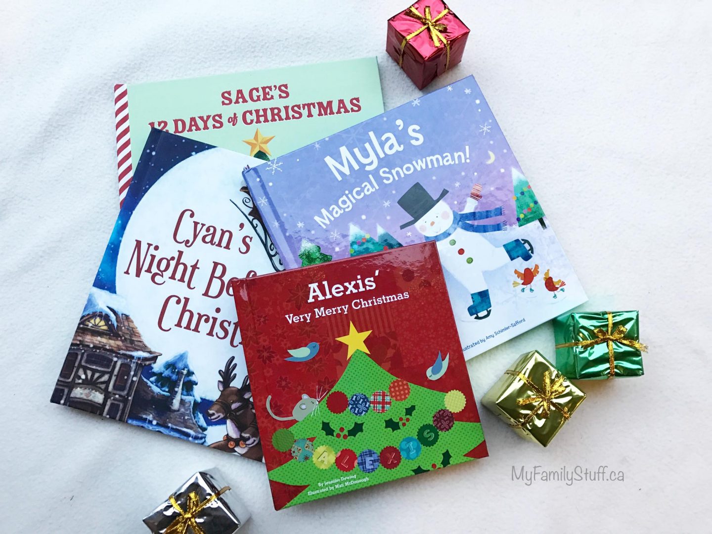 Personalized Holiday Books from I See Me + Giveaway - My Family Stuff