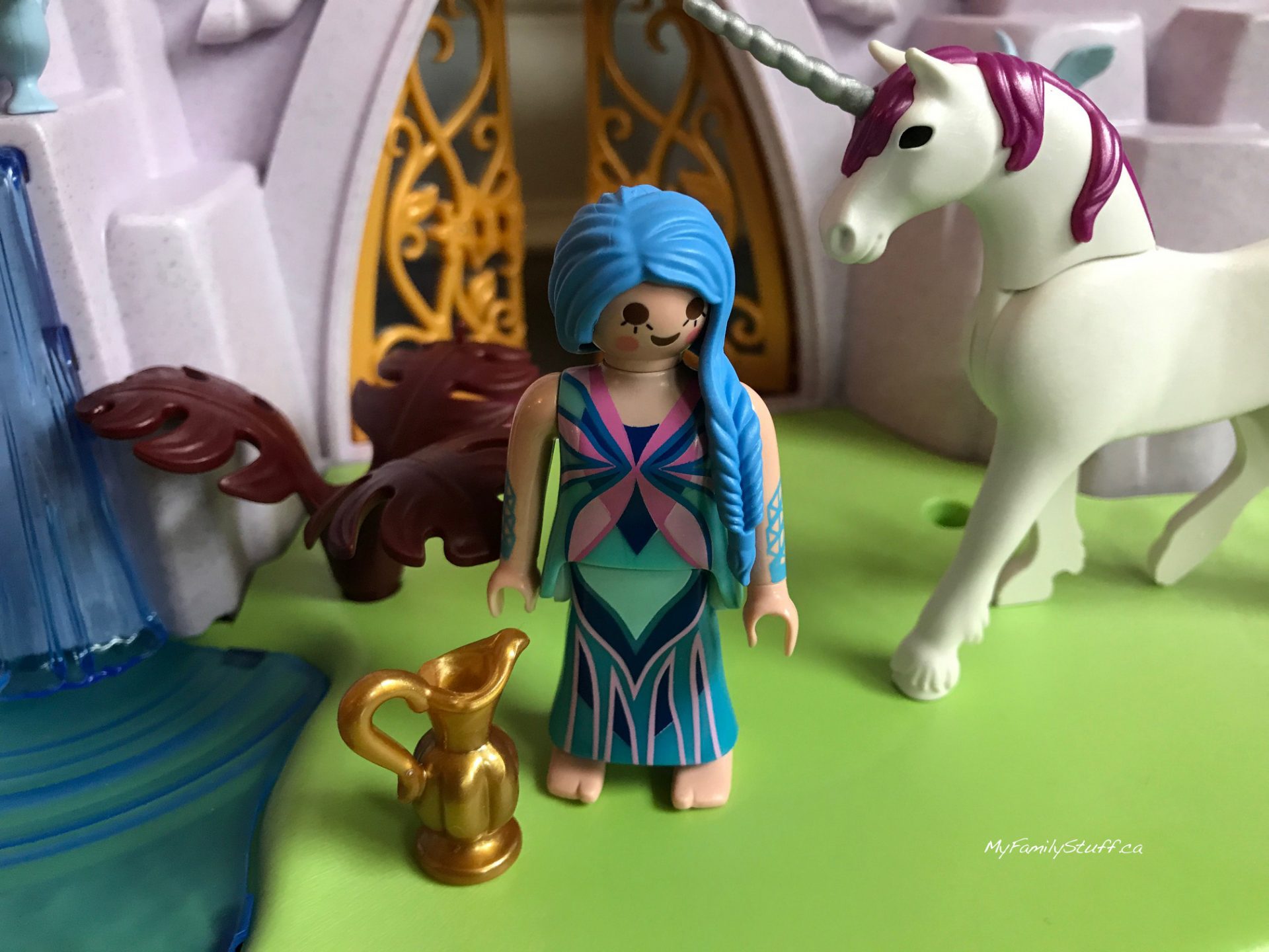 Take Along the Fun with PLAYMOBIL - My Family Stuff