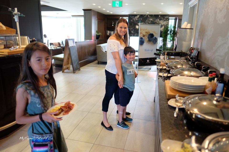 Doubletree by Hilton Hotel & Suites Victoria Review - My Family Stuff