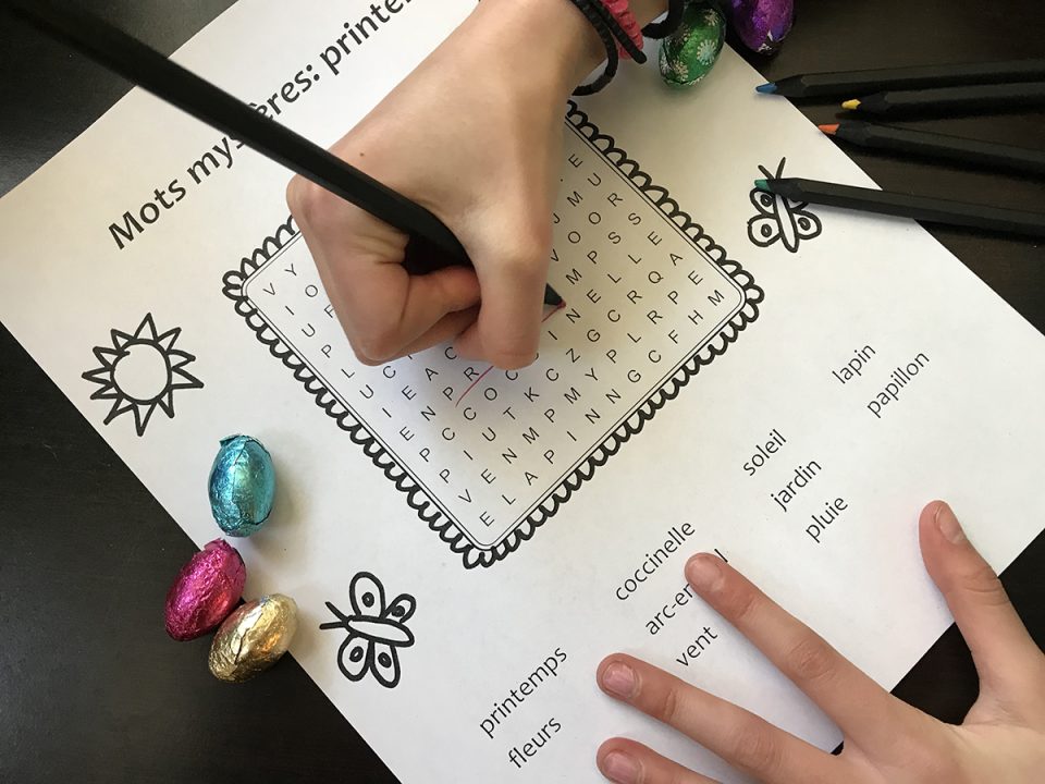 Free Printable: English and French Spring Word Search - My Family Stuff