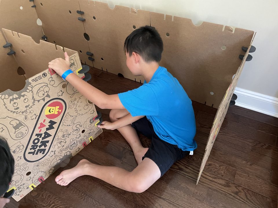 Building Fun with Make-A-Fort - My Family Stuff