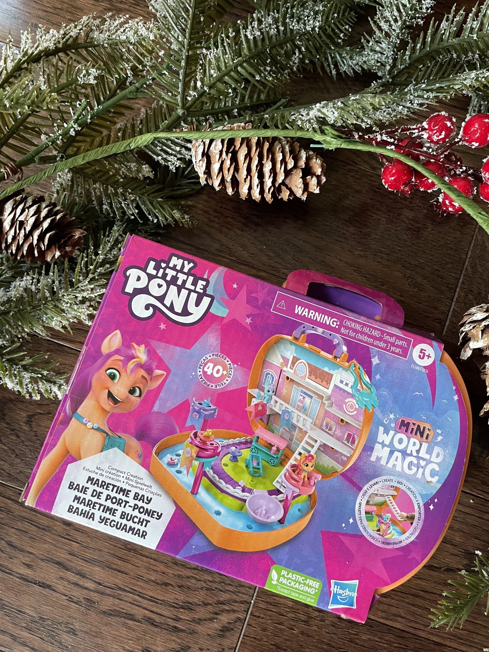 My Little Pony Mini World Magic Compact Creations - My Family Stuff